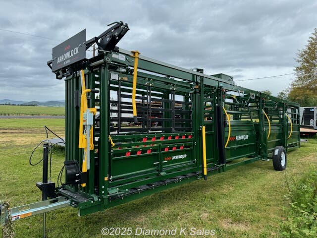 Portable Q-Catch 87 Series Cattle Handling System
