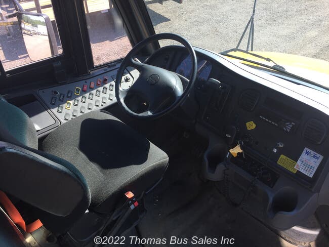 THOMAS 341TS - 77 PASSENGER Des Moines Iowa | Iowa Bus, Thomas Bus ...