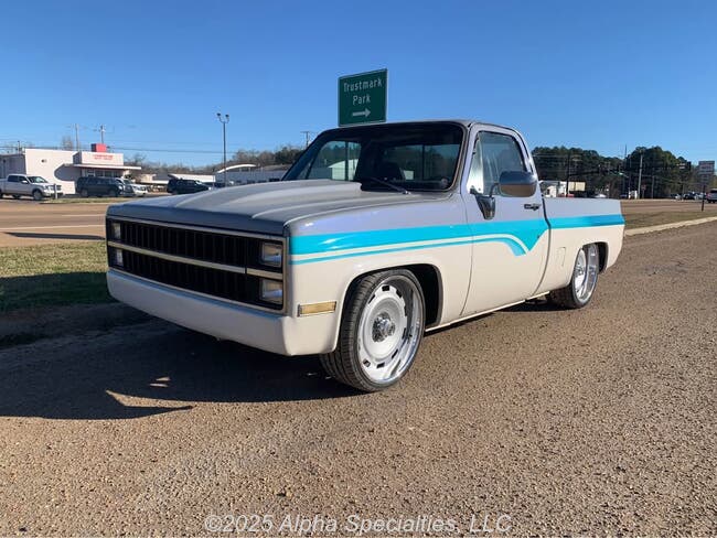 1981 GMC C10 SQUARE BODY HOT ROD