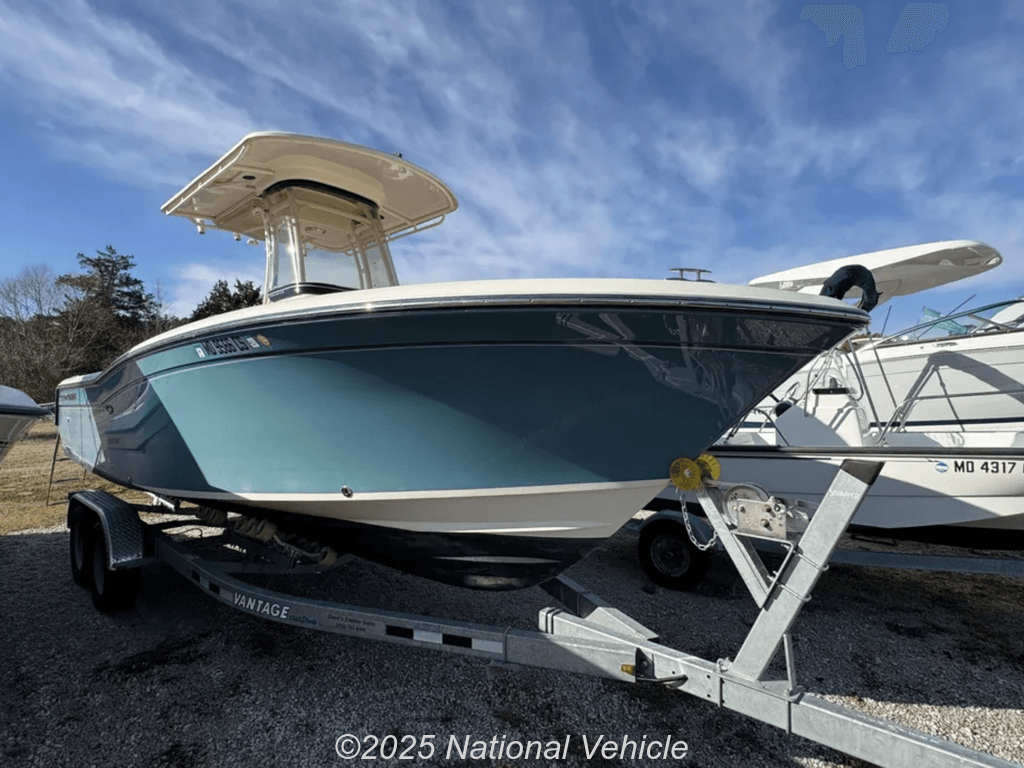 Bay Boat - 2018 Grady-White Fisherman 236 | Motor & Keel