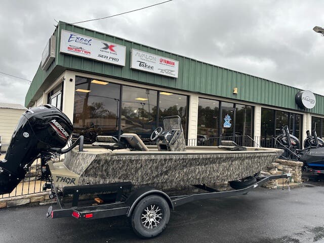 2024 Thor Lake Hammer 1900 CC