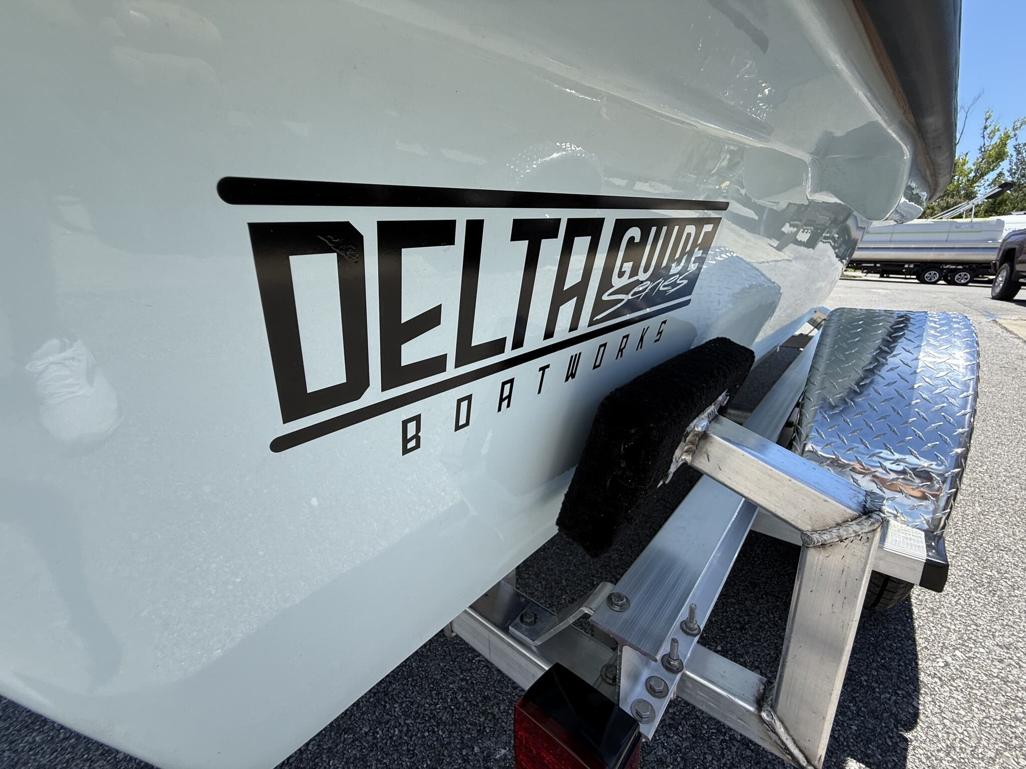 2025 Xplor Delta 18CC GUIDE SERIES