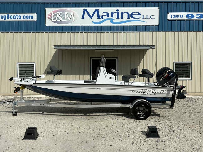 2026 Xpress Hyper-Lift Bay Series H20 BAY