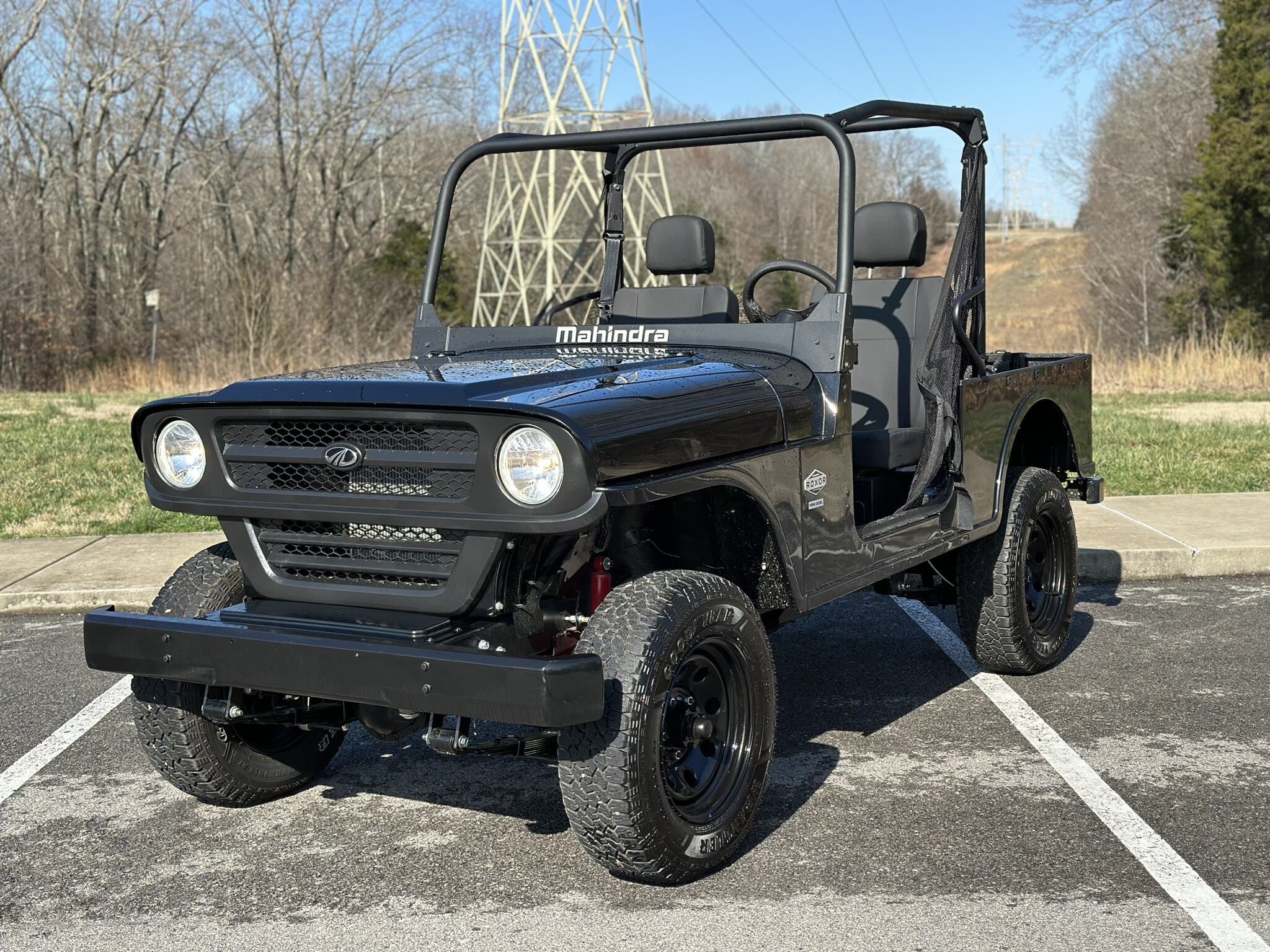 2023 Mahindra Roxor