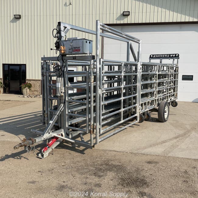 WW EXPRESS PORTABLE CORRAL SYSTEM - STANDARD