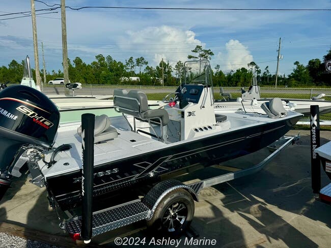 2025 Xpress Hyper Lift Series H20b New Console