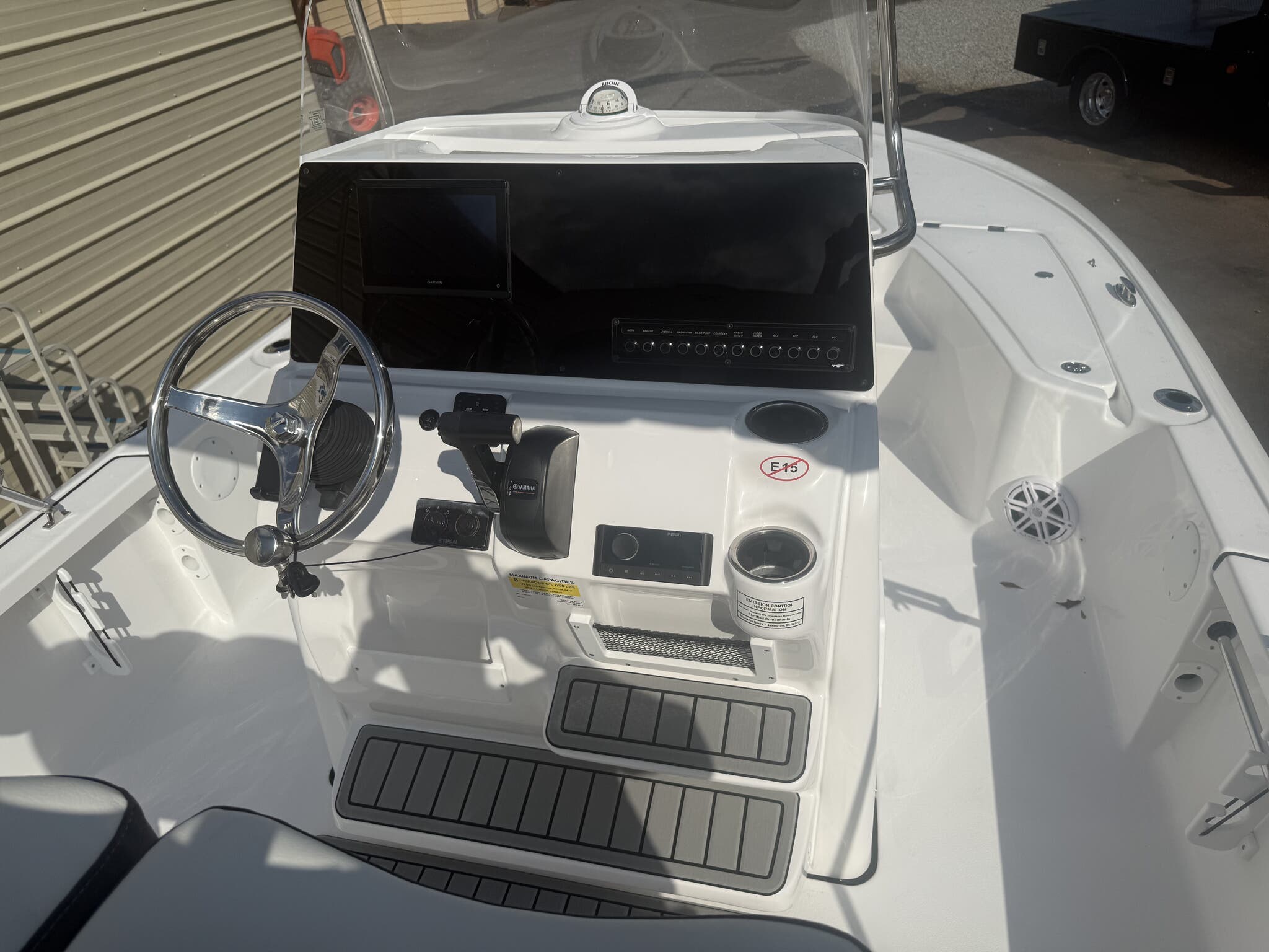 Bay Boat - 2026 Tidewater Boats 2110 Bay Max | Motor & Keel