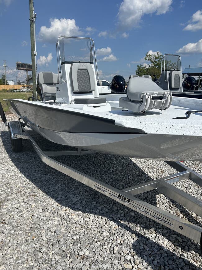 2025 Xpress Hyper-Lift Series H20B NEW CONSOLE