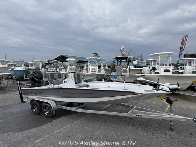 2025 Xpress Hyper-Lift Series H22B
