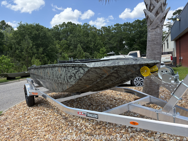 2025 Edge Duck Boats Standard Series 650