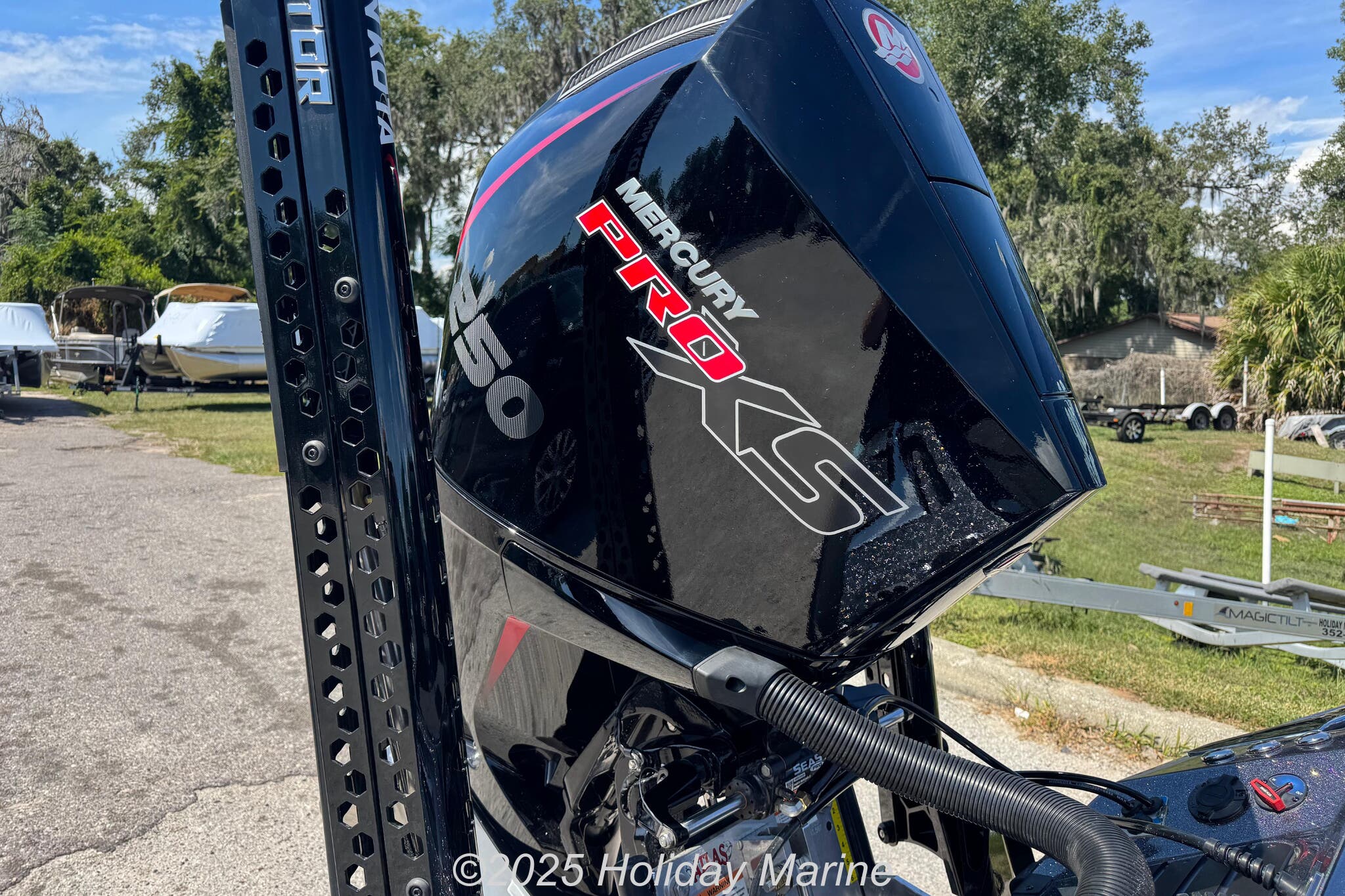 Bass Boat - 2026 Ranger Z520 | Motor & Keel