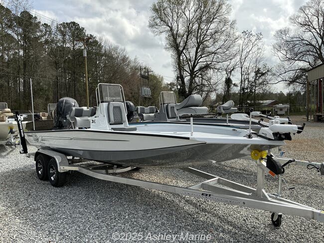 2025 Xpress Hyper-Lift Series H22B