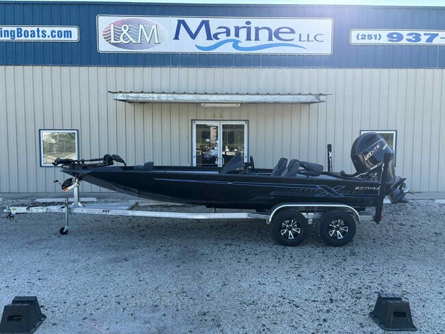 2026 Xpress Hyper-Lift Bass Series H20