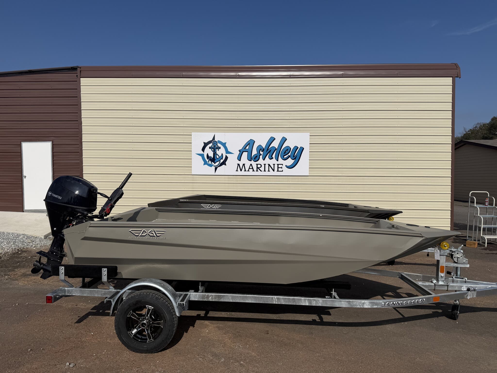 Duck Boat - 2026 Edge Duck Boats Sportsman Series 550DB MID DECK ...
