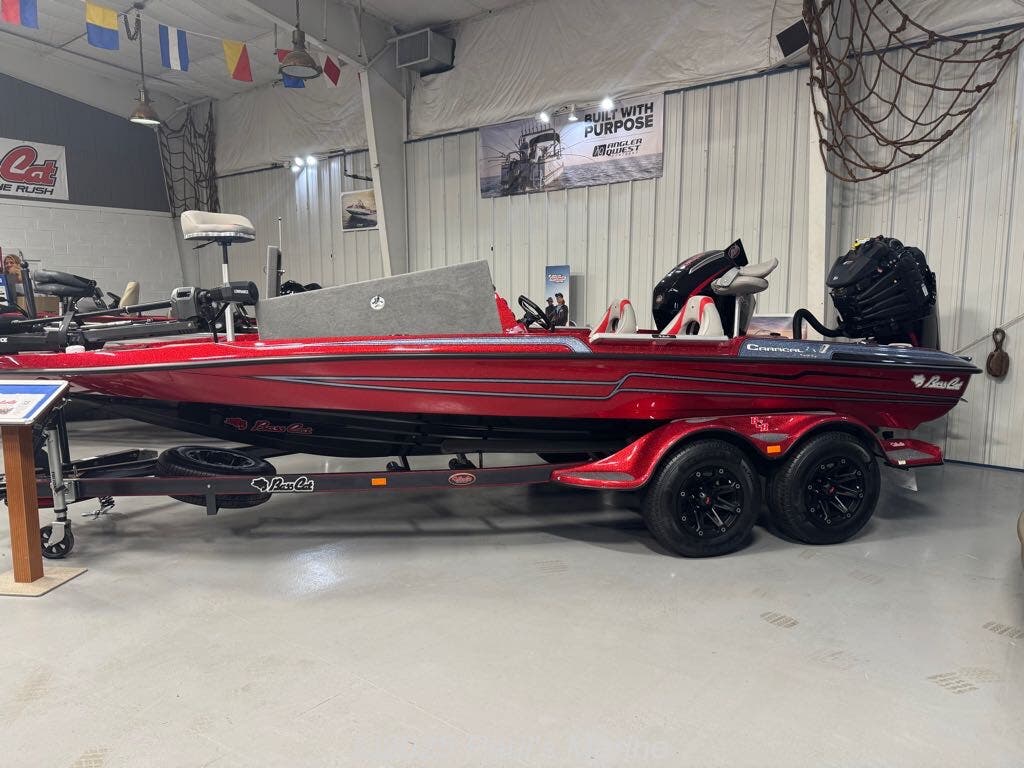 Bass Boat - 2024 Bass Cat Caracal STS | Motor & Keel
