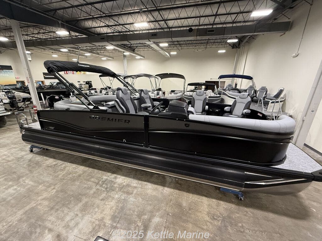 Pontoon - 2025 Premier Solaris RF 250 | Motor & Keel