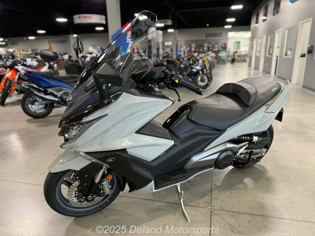 Scooter Motorcycle For Sale - 2025 KYMCO Ak550i ABS | Rev & Roam