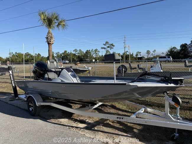 2026 Xpress Hyper-Lift Bass Series H18