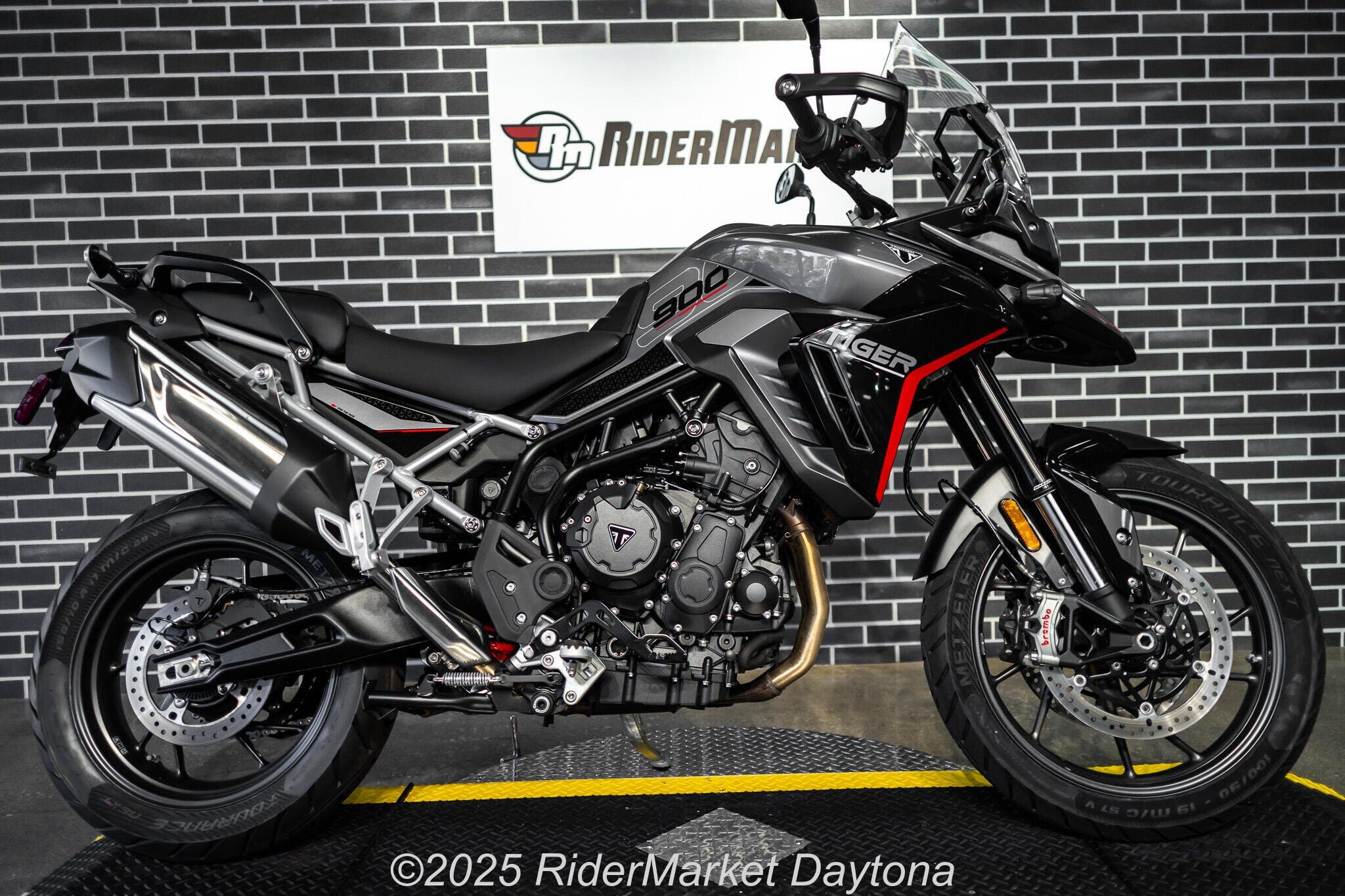 Motorcycle For Sale - 2025 Triumph Tiger 900 GT Pro | Rev & Roam